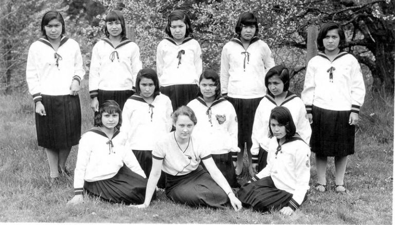 Canadian Girls in Training, Alberni Residential School – The Children ...